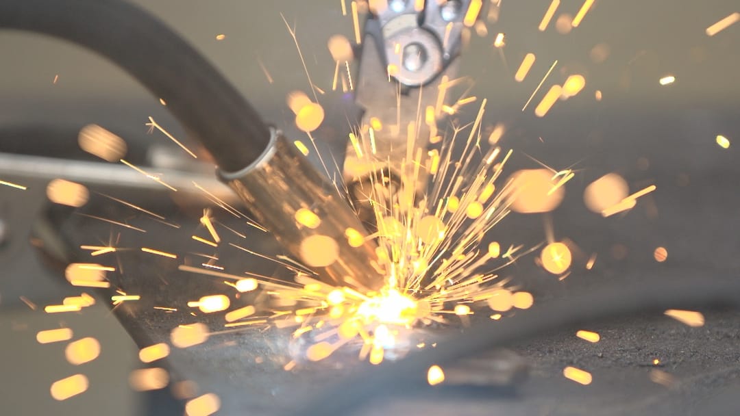 Forjado a fuego: Duelo del titanio - AMC SELEKT